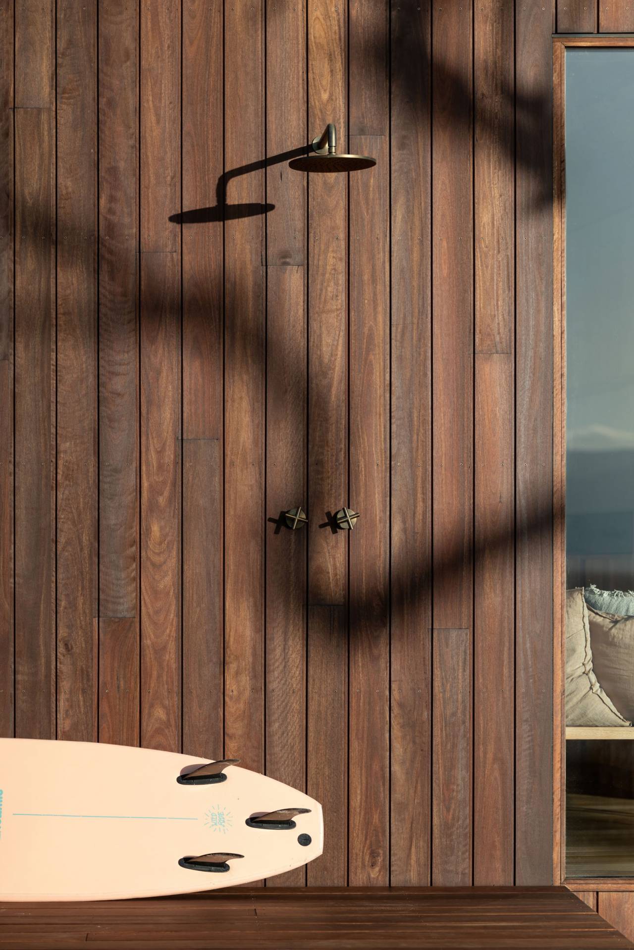 Adam Gibson — Photographer — Tasmanian architectural and lifestyle ...